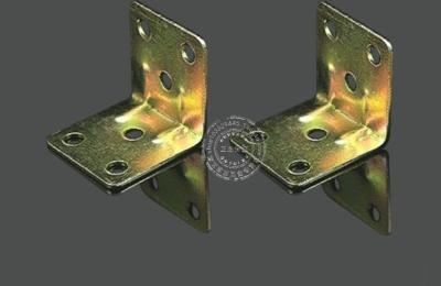 Cina Ispezione interna Montaggio personalizzato Stampaggio punzonatura piegatura L forma supporto in alluminio in vendita