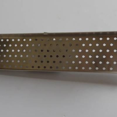 中国 溶接プロセス 穴付き スタンプ アルミシート ナンフェンでの小規模注文は受け入れられます 販売のため