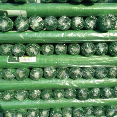 China Favorable artículo superior de la tela del paisaje de la barrera de la mala hierba del jardín 5oz y estera que cultiva un huerto del bloque resistente de la mala hierba, fácil instalación en venta