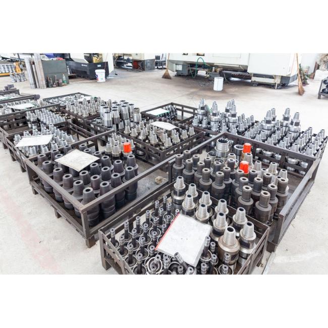 Down The Hole 5inch DTH Hammer with Foot Valve for Mining Compatible with Bit Shank Ql50 / Cop54 Gold / Cql50