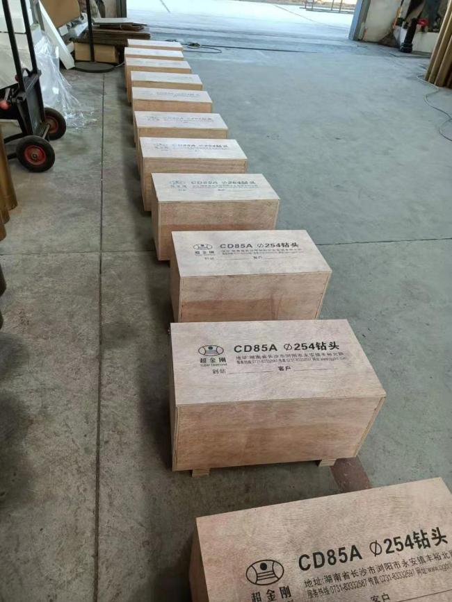 DTH hammer with DTH bit shank Mission series for rock drilling M30 / M40 / M60 / M80