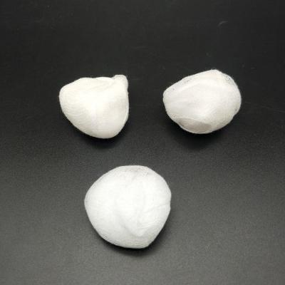 Chine L'arachide 100% de rayon X de coton Gauze Ball Medical Consumables Different classe à vendre