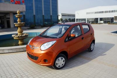 China Carros elétricos puros espertos do sedan de poupança de energia, 60V 5000W 4 Seat 50 km/h à venda