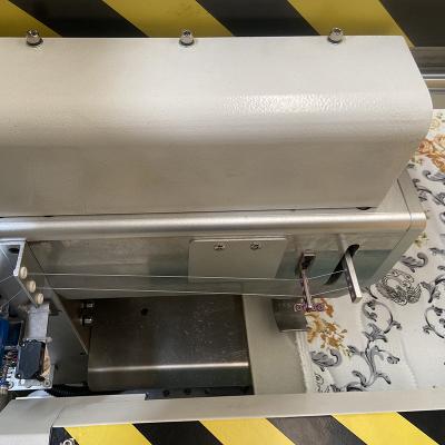 China lanzadera no- industrial de Hemming Machine High Speed Computerized de la puntada de 3-12m m que trabaja para los edredones y COM en venta