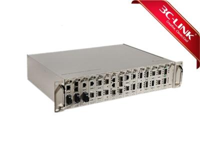 Cina Convertitore a fibra ottica 10/100M autonomo di media di Ethernet, auto - SNMP ottico Manageme del convertitore di media di negoziato in vendita