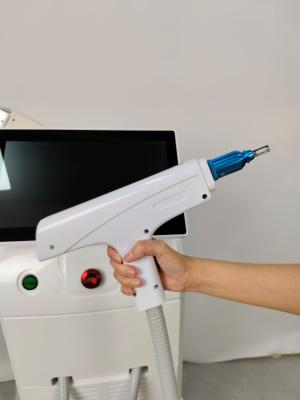 Chine Machine d'épilation laser à diode de refroidissement avancée 1-10Hz 40-800ms Pulse Titane 2 en 1 Beauté multifonctionnelle à vendre