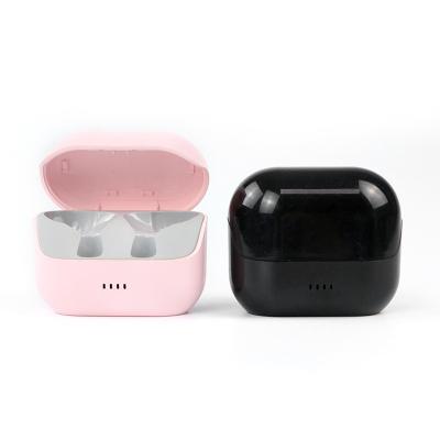 中国 二重色の射出成形のTws BluetoothのヘッドホーンHpm31 H13のプラスチック射出成形 販売のため