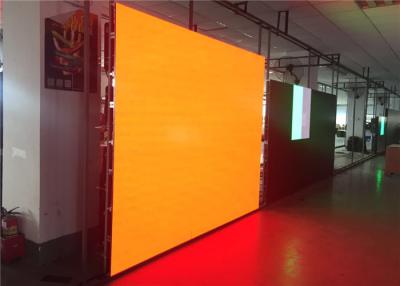 Cina Governo di parete dell'interno di alto tasso fresco LED di P3.91 5153 IC video per l'audio esposizione della stanza in vendita