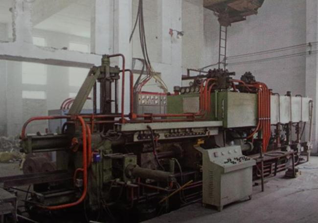 Классические латунные работы поручня конструируют латунные рельсы лестницы для на открытом воздухе