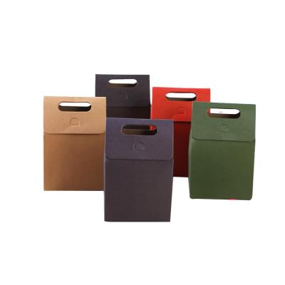 Cina forno del caffè della cipolla del negozio 26*17*25 facendo uso dei sacchi della borsa del fondo piatto della carta kraft dello spazzolino da denti di natale con la carta netta della finestra in vendita