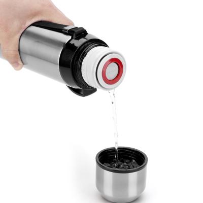 China 25oz 750ml roestvrij staal Vacuum verzegelde waterfles Flask Draagbare koffiebeker Voor tour Te koop