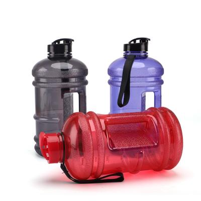 China Warm te verkopen grote capaciteit 2.2L plastic gallon sport waterfles Bpa gratis gym potten Te koop