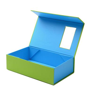 Cina Contenitore di regalo pieghevole del magnete della carta durevole del cartone con la dimensione di abitudine della finestra in vendita