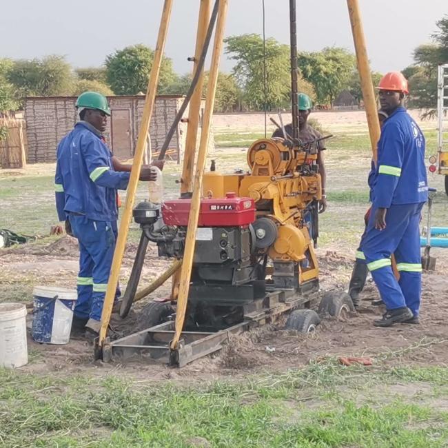 XY-1 Diamond Core Drill Rig close-up