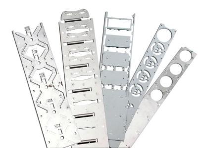 China Processos de alumínio feito-à-medida dos Stampings da elevada precisão com chapeamento de níquel à venda
