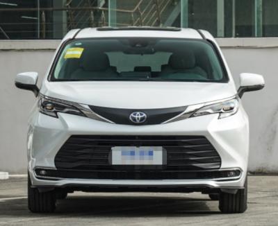TOYOTA Sienna 2023 2.5L Hybrid Shushi version 5 Door 7seats Medium  large MPV