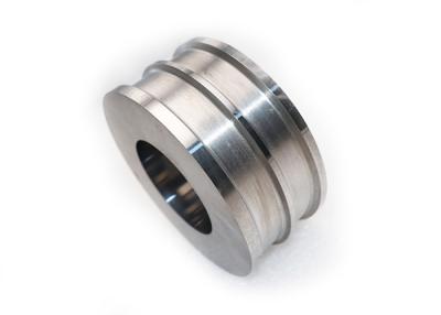 Cina Cavo del rullo del carburo di tungsteno del grado YG15 che raddrizza Rolls per rotolo che forma le linee in vendita