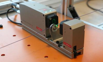 Cina Flat Wire Single Axis Laser Micrometer Diametro Misura di grumo e collo in vendita