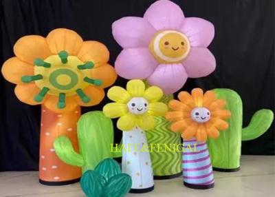 Cina Sculpture di fiori gonfiabili giganti personalizzate con luce per decorazioni per eventi in vendita