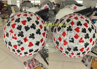 China Balão de decoração de PVC inflável com impressão de padrão de pôquer à venda