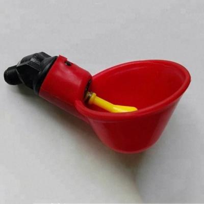Cina Automatico di Plastica Pollo Bevitore di Pollame Acqua Potabile Dispenser Acqua Bevitore Strumento per Uccello Quaglia Piccione Pollo in vendita