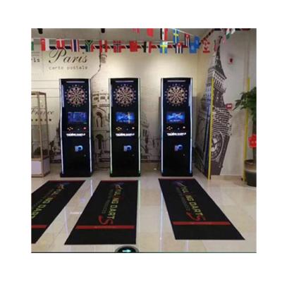 Cina High Quality Indoor Sports Arcade Electronic Darts Game Machine Coin Operated 254cm*60cm*76cm in vendita