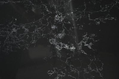 Κίνα Countertop χαλαζία κουζινών τεχνητό πέτρινο μαύρο χρώμα 3200*1600*20mm του Καρράρα προς πώληση