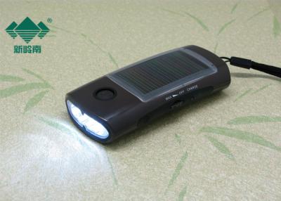 Cina Radio alimentata solare principale ultra luminosa di Smartphone Fm della radio della torcia elettrica della manovella in vendita