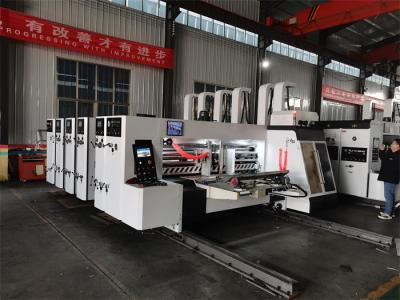 中国 3色は型抜きに細長い穴をつけることを作る箱の印字機のカートンを波形を付けた 販売のため