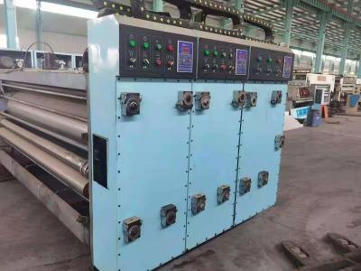 Cina Alto cartone di definizione che lustra asciugando stampa scanalando macchina tagliante 440v in vendita