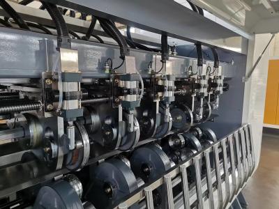 Cina cartone automatico della lama 440v della taglierina del segnatore dei semi sottili della macchina in vendita