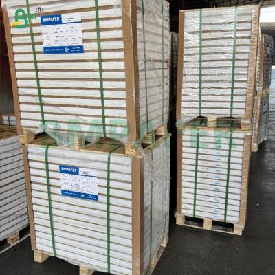 Cina Fogli di carta per giornali liscia da 48,8 gsm per carta da diario in vendita