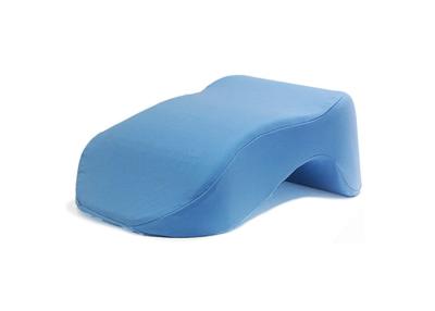 Chine Oreiller frais de mousse de mémoire de gel de petit somme promotionnel avec la housse en toile de velours à vendre