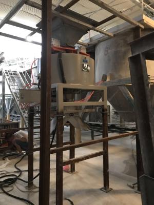 China Kaolin Feldspar Quartz 40A 20KW Dry Magnetic Separator for powder form mineral processing for sale