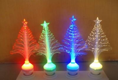 Cina Luci cambianti di mini di 3W E27 RGB LED della lampadina colore dell'albero per il regalo di Natale in vendita