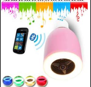 Cina Luce di musica del LED con l'altoparlante di Bluetooth e la lampada principale E27/B22 senza fili di RGB della lampada in vendita