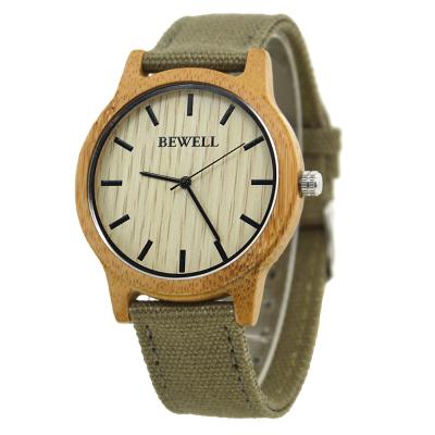 Cina Gli orologi degli uomini su ordinazione di Bewell, l'orologio di legno di bambù degli uomini con la banda di cuoio in vendita