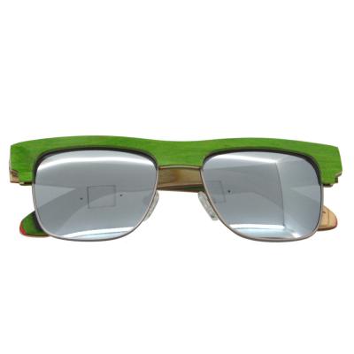 China Gafas de sol de bambú del marco de las lentes polarizados de la moda, logotipo de madera de la aduana de las gafas de sol del monopatín en venta