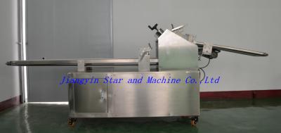 Cina Strato automatico della pasta che modella e tagliatrice/attrezzatura di cottura/acciaio inossidabile in vendita