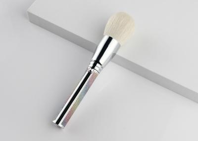 Chine Vonira partout dans la brosse de maquillage de poudre pour la grande poudre de minerai de couverture à vendre