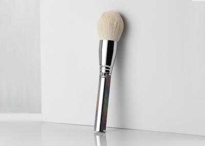 Chine Vonira partout dans la brosse de maquillage de poudre pour la grande poudre de minerai de couverture à vendre