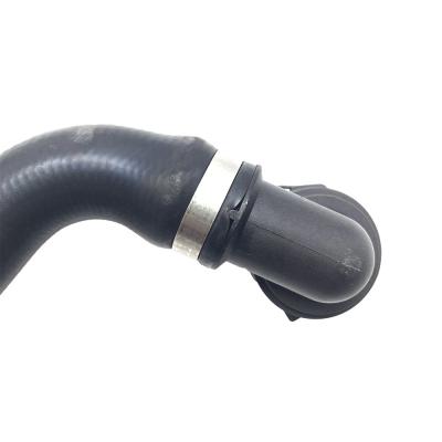 中国 31338175 S60 自動車部品 エンジン冷却液 ラジエーターホース 上部 販売のため