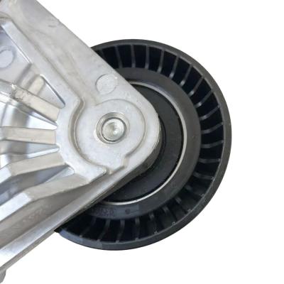 중국 Womala 엔진 타이밍 벨트 아이들러 브래킷 31679914 XC60 XC90 S60 S90 V90 V60 판매용