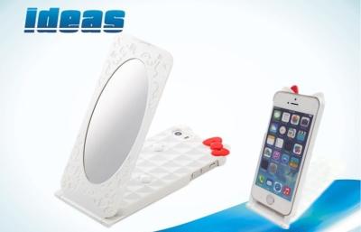 Cina Il telefono cellulare del silicone di Hello Kitty riveste il Anti-Graffio per Iphone 4 5 5s in vendita