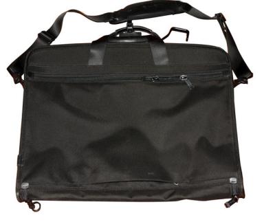 Cina Borse di indumento del vestito di 1200D Oxford degli uomini neri del tessuto con le tasche per la tracolla in vendita