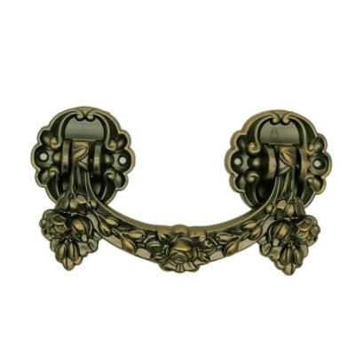 China mate de cobre amarillo de las colocaciones de los 20.5*11.5cm Rose Bud Luxury Antique Coffin Handles en venta