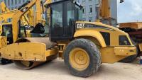 Quality Original Color Used Caterpillar CS-683E Single Drum Road Roller In Excellent Condition for sale