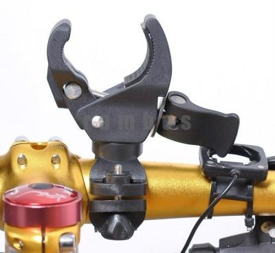 China Tenedor universal del soporte de la bici de la antorcha de la abrazadera, tenedor del soporte de la bicicleta de la linterna en venta