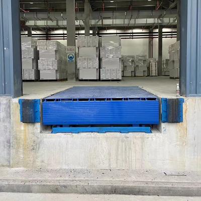 Chine Sécurité 10T Équipement d'usine de stockage de camions de quai à vendre