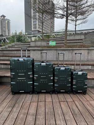 Cina 4 Wheels Suitcase Travel Luggage PP Trolley Luggage Customized Luggage Sets in vendita